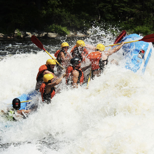 Rafting Momentum - Tourisme Outaouais