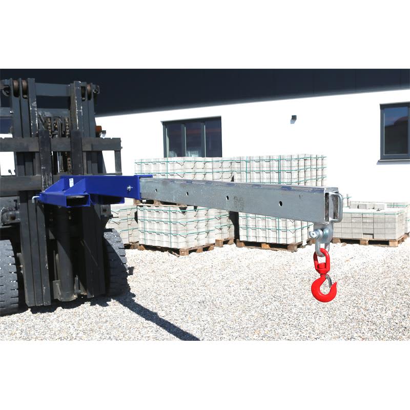Staplerkran mit Teleskoparm 3465mm Kranarm Lastarm 4500 kg / 4,5 Tonnen ...