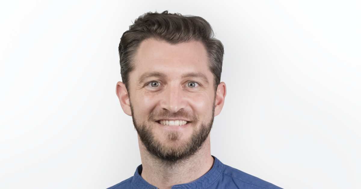 Nick Thomson | Travel Massive