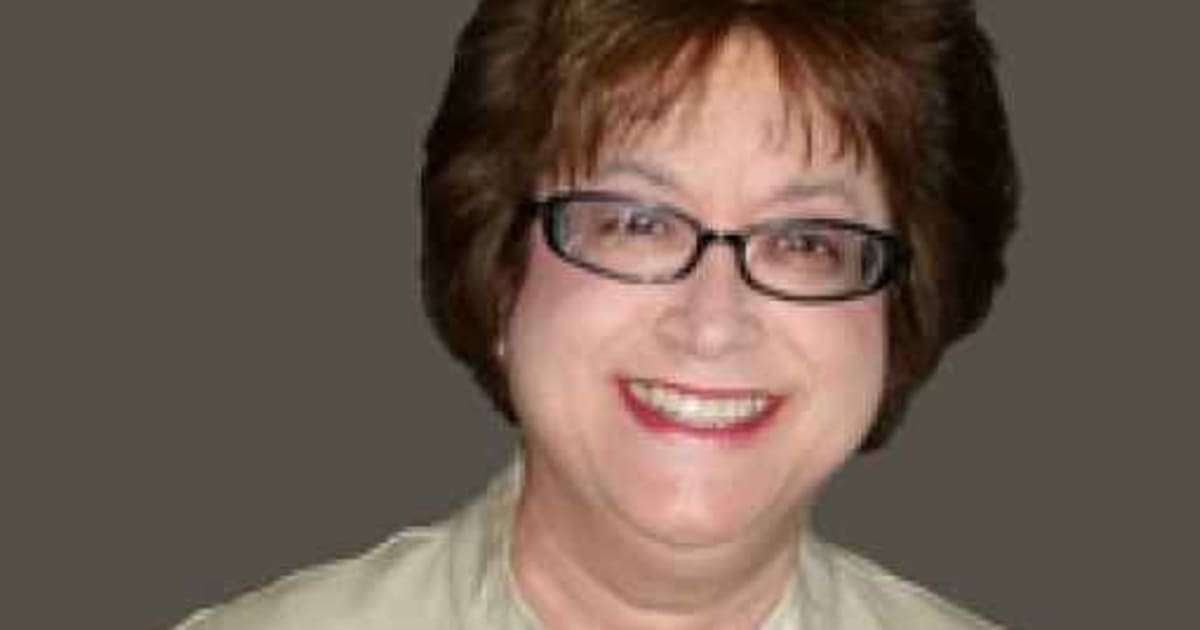 Debra Wallace | Travel Massive