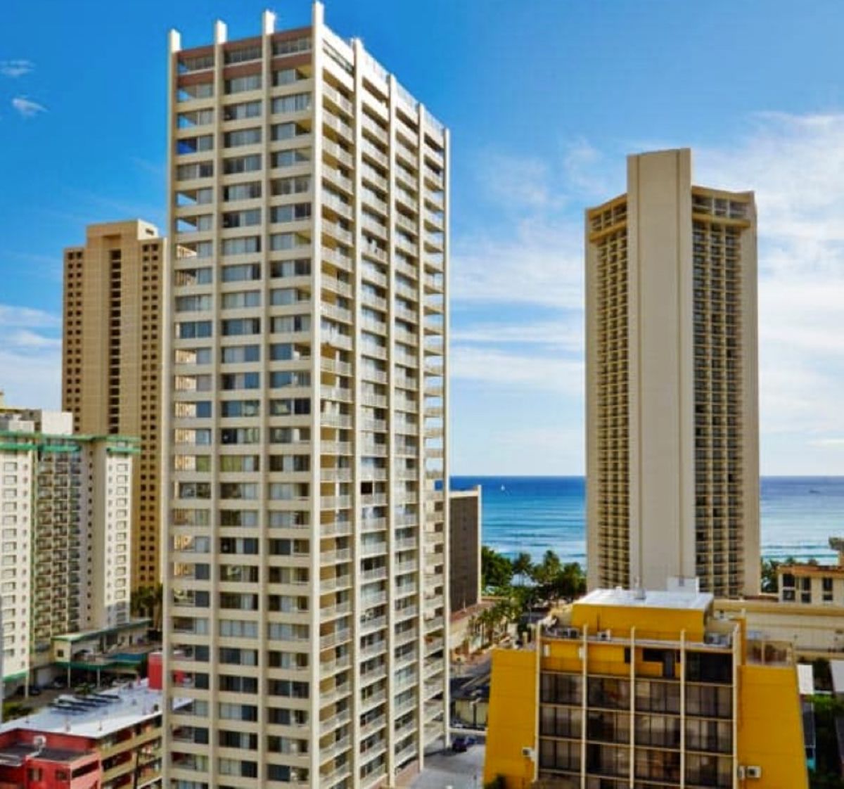 Pacific Monarch | A Family-Friendly Resort in Waikiki, Oahu