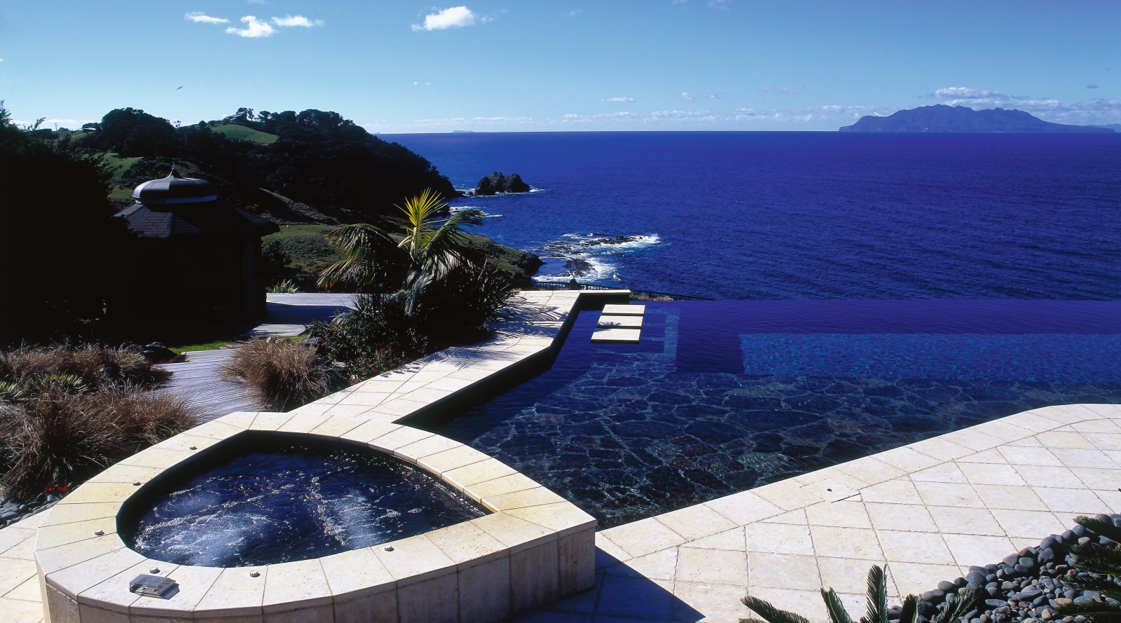 Behind every good pool is a professional concrete… | Trends