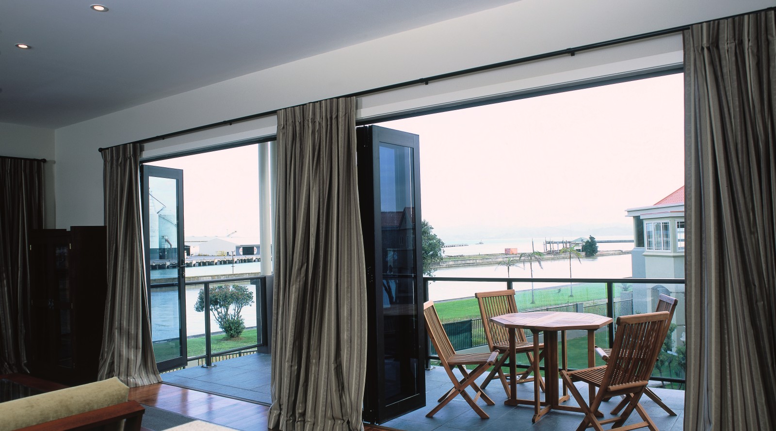 Bright outlook | Trends