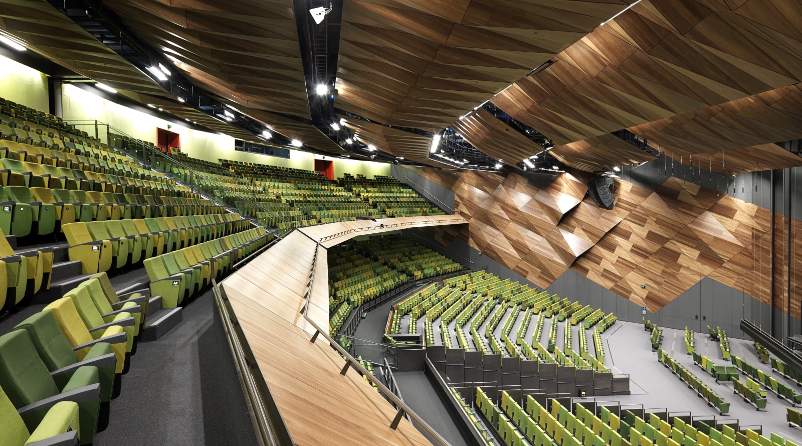 Creating a spectacle | Trends