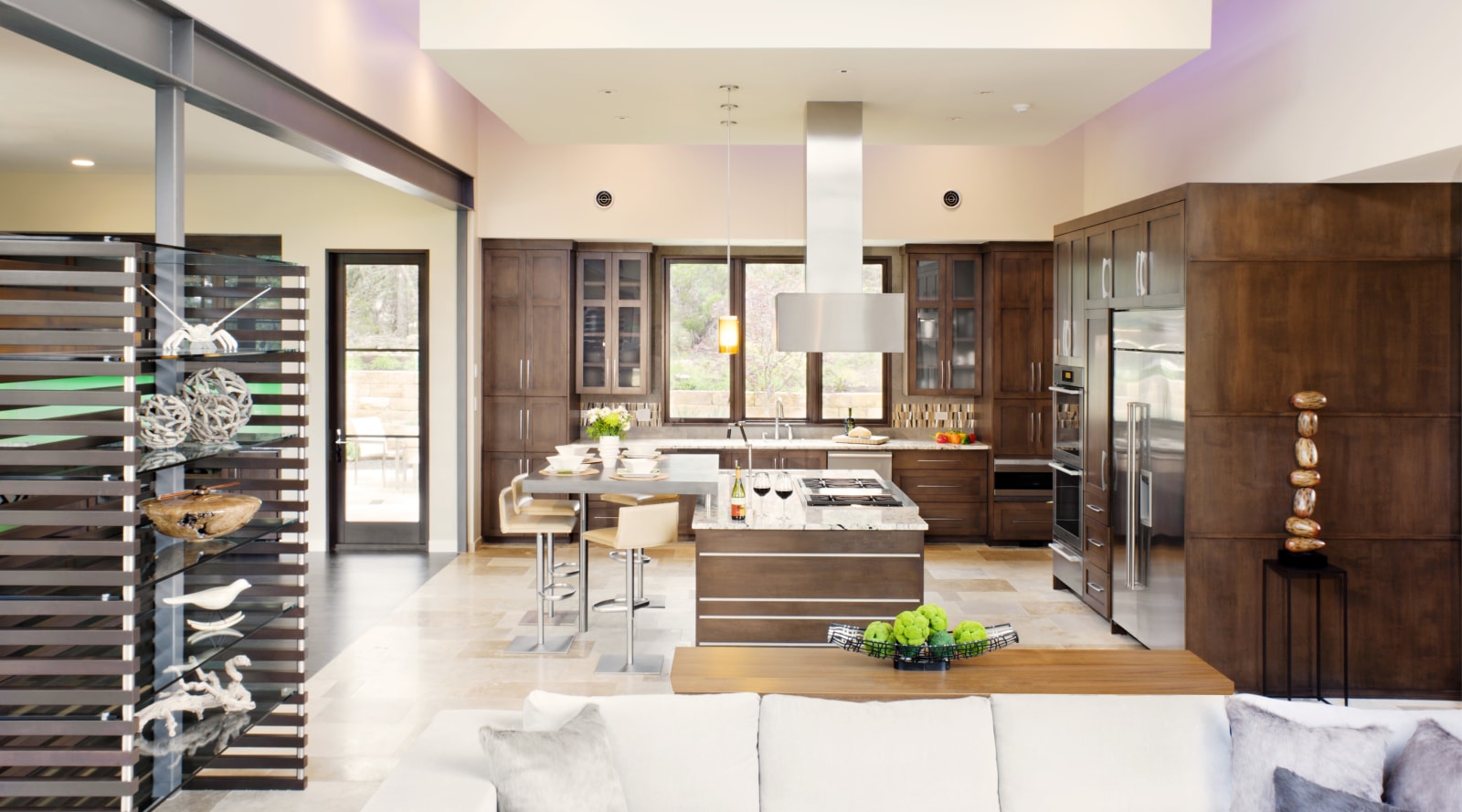 Contemporary café-style wood kitchen | Trends