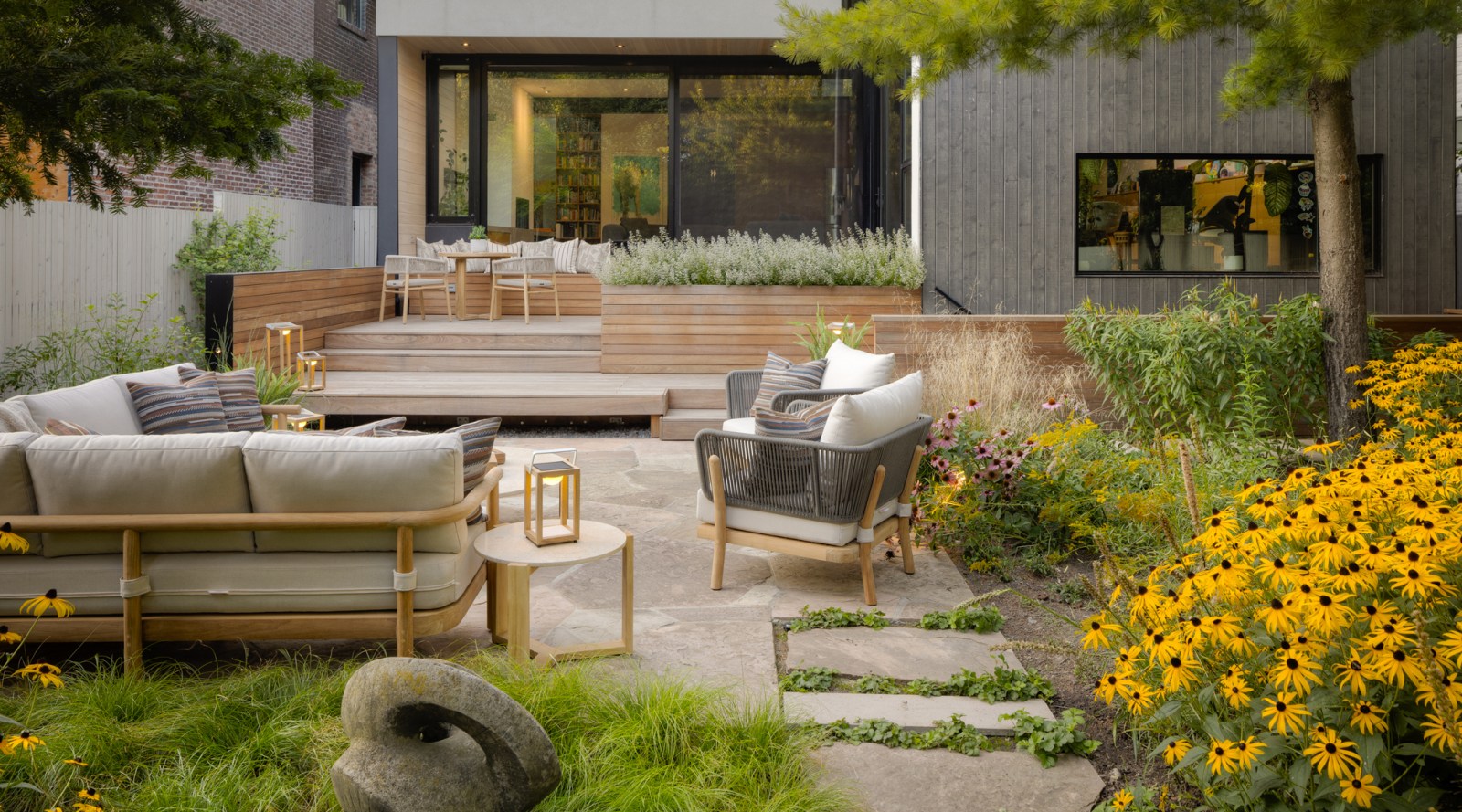 Modern Garden Zones: Deck, Patio & Play Area | Trends