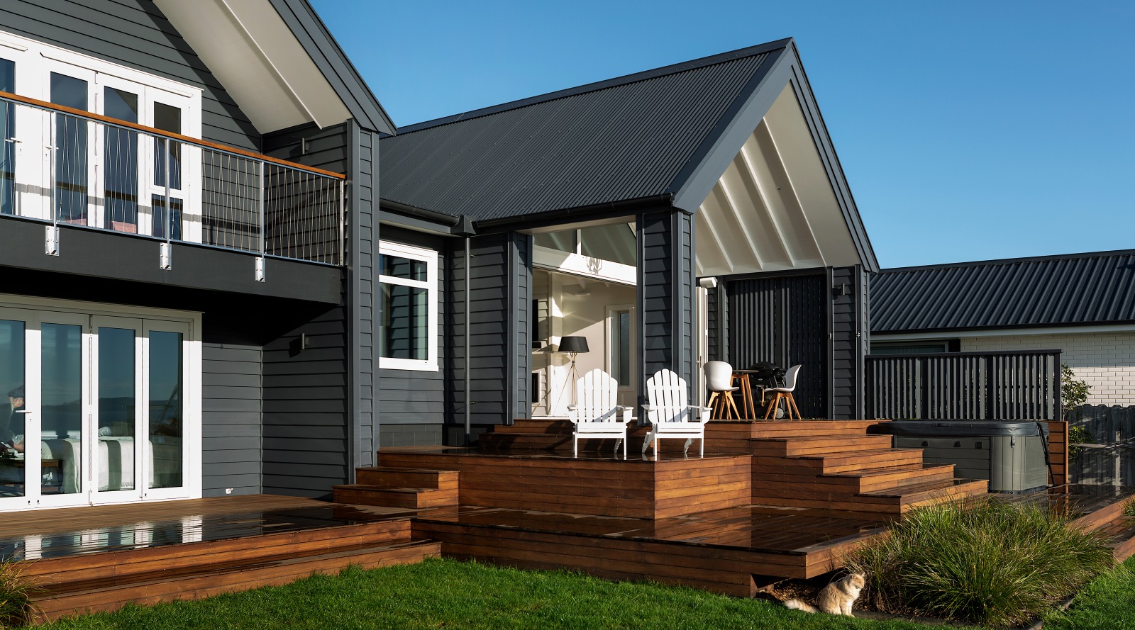 White windows contrast dark cladding | Trends