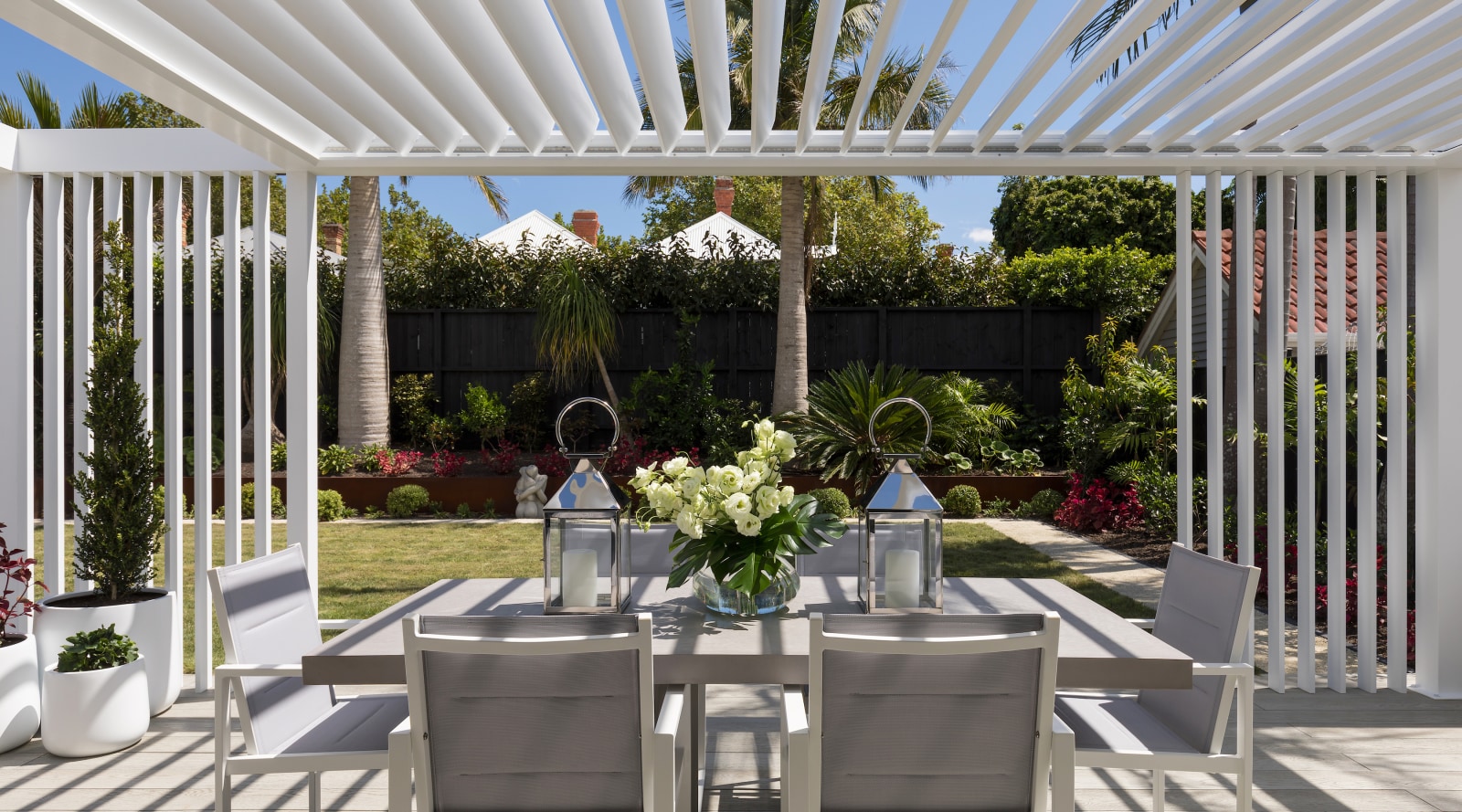 Sunshine, shade and relaxation for outdoor living | Trends
