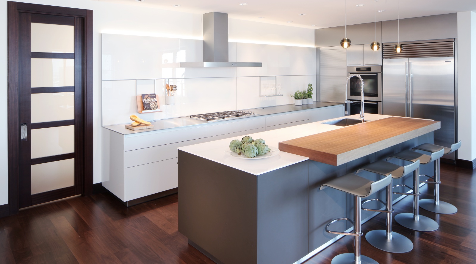 In this kitchen, the countertops do the talking | Trends