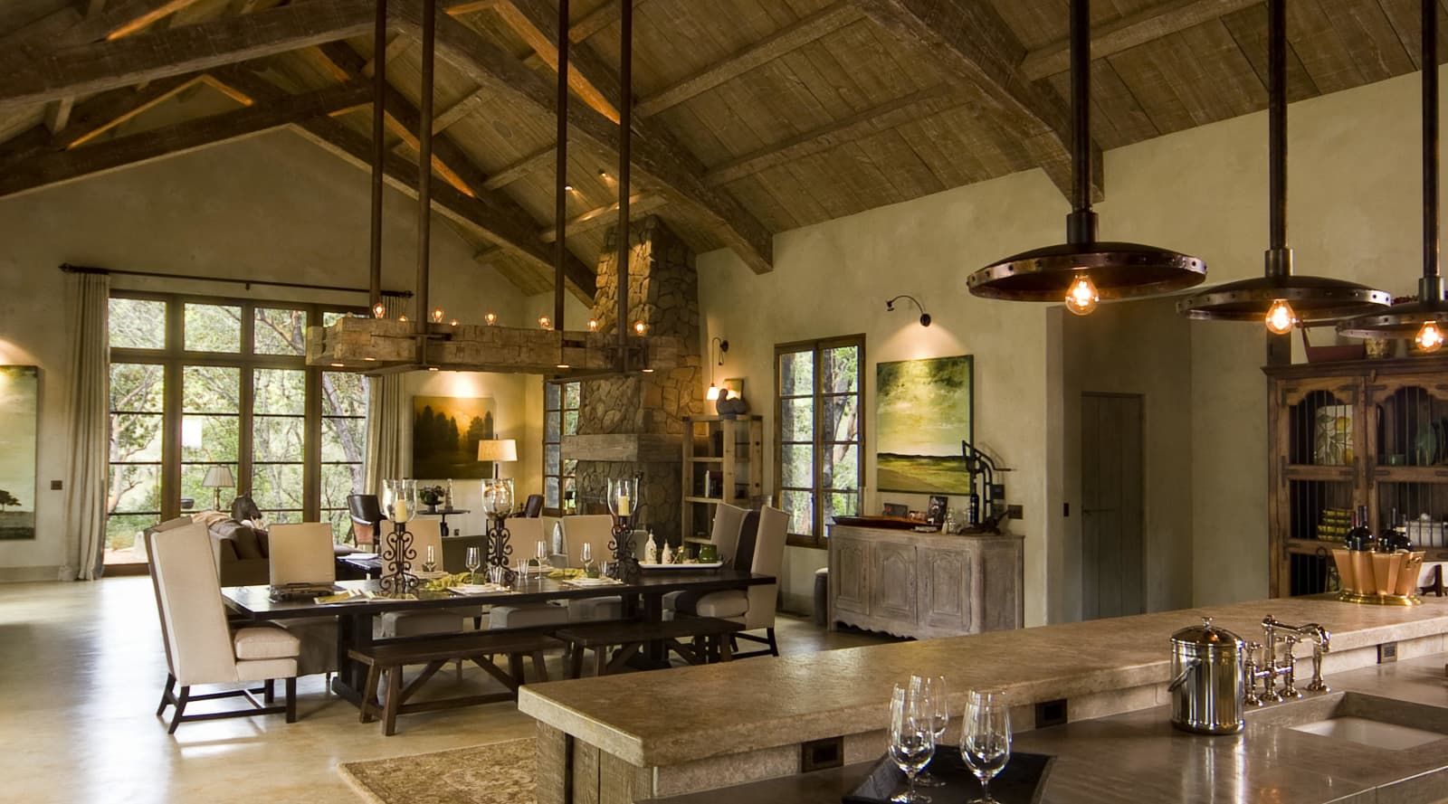 French Provincial kitchen in barn-style house | Trends