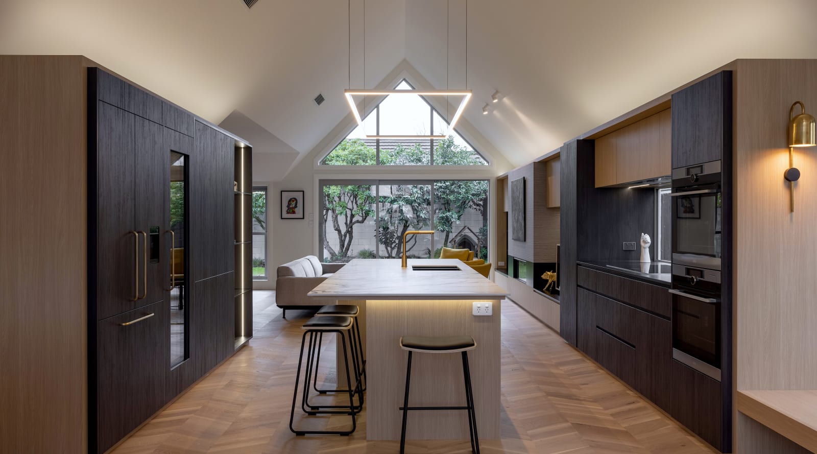 Walk-through kitchen becomes a design feature | Trends