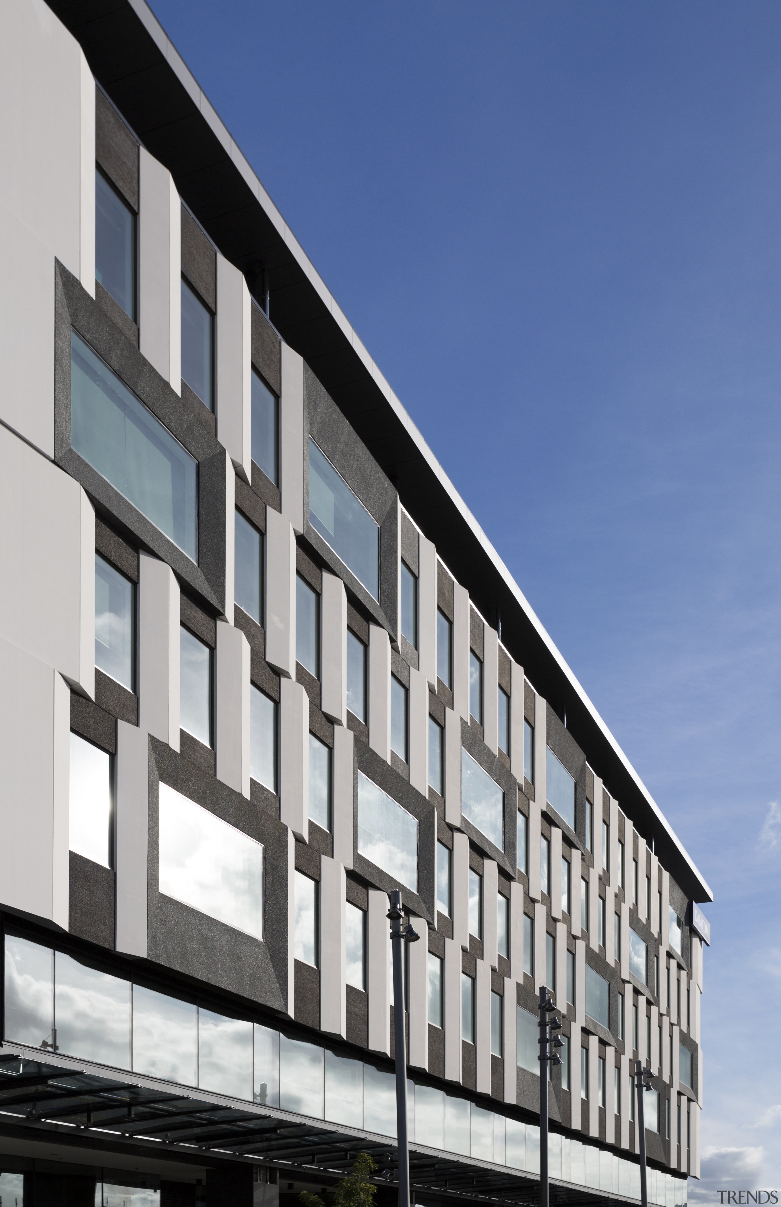 The new Datacom Building features t... - Gallery - 15 | Trends The new Datacom Building features t... - Gallery - 15 | Trends