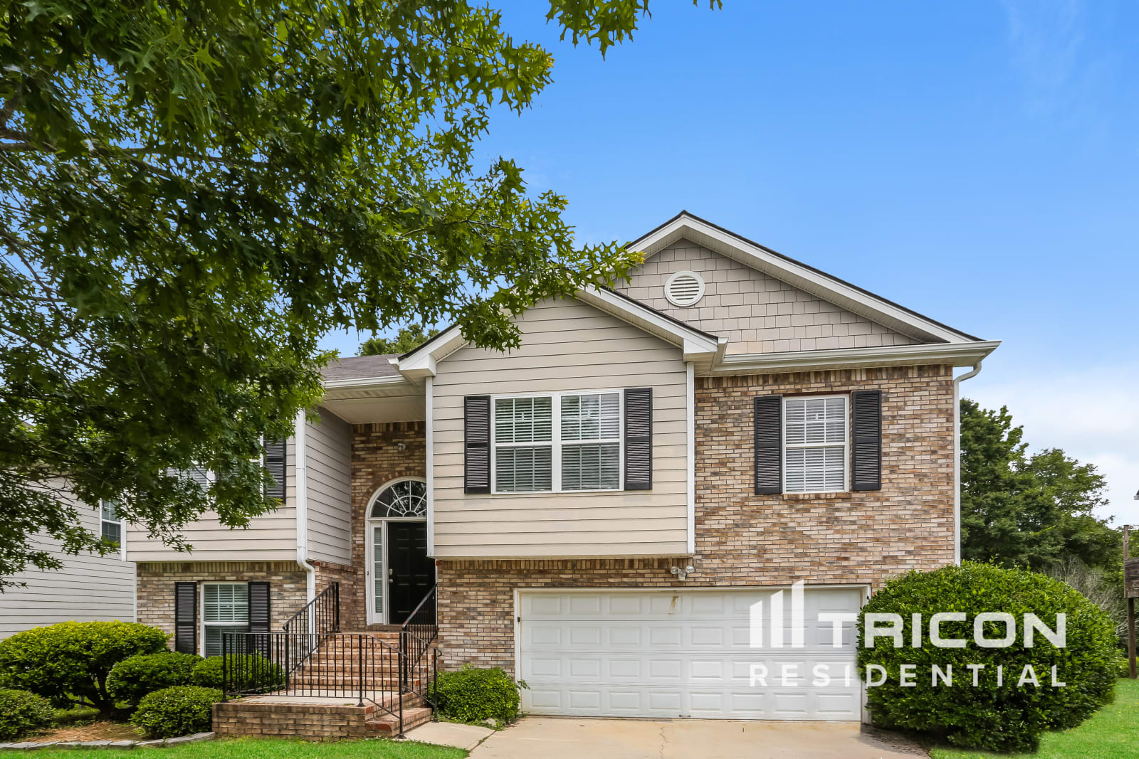 2317 Silver Maple Circle Ellenwood GA | Tricon