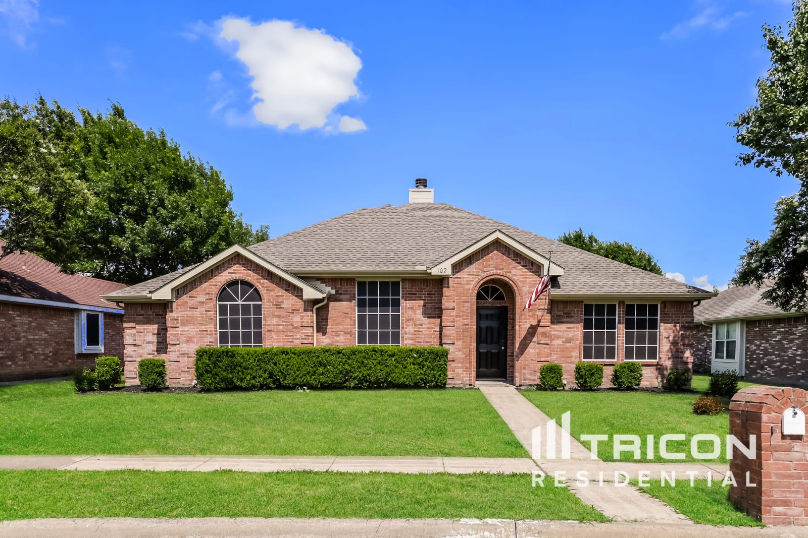 102 Oak Hollow Ln Red Oak TX | Tricon Residential
