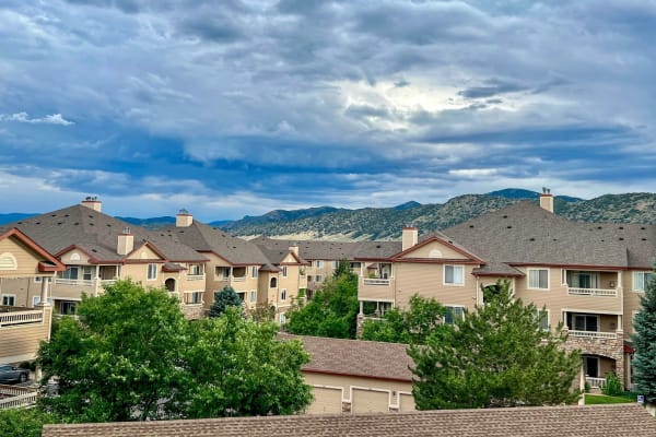 House Sitting in Ken Caryl Ranch North, Colorado, US ...