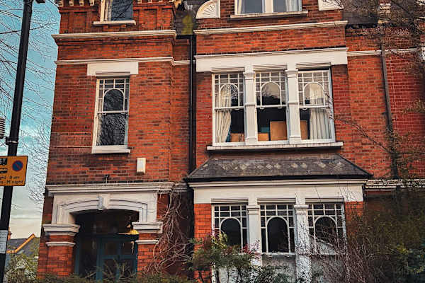 House Sitting with TrustedHousesitters | TrustedHousesitters.com