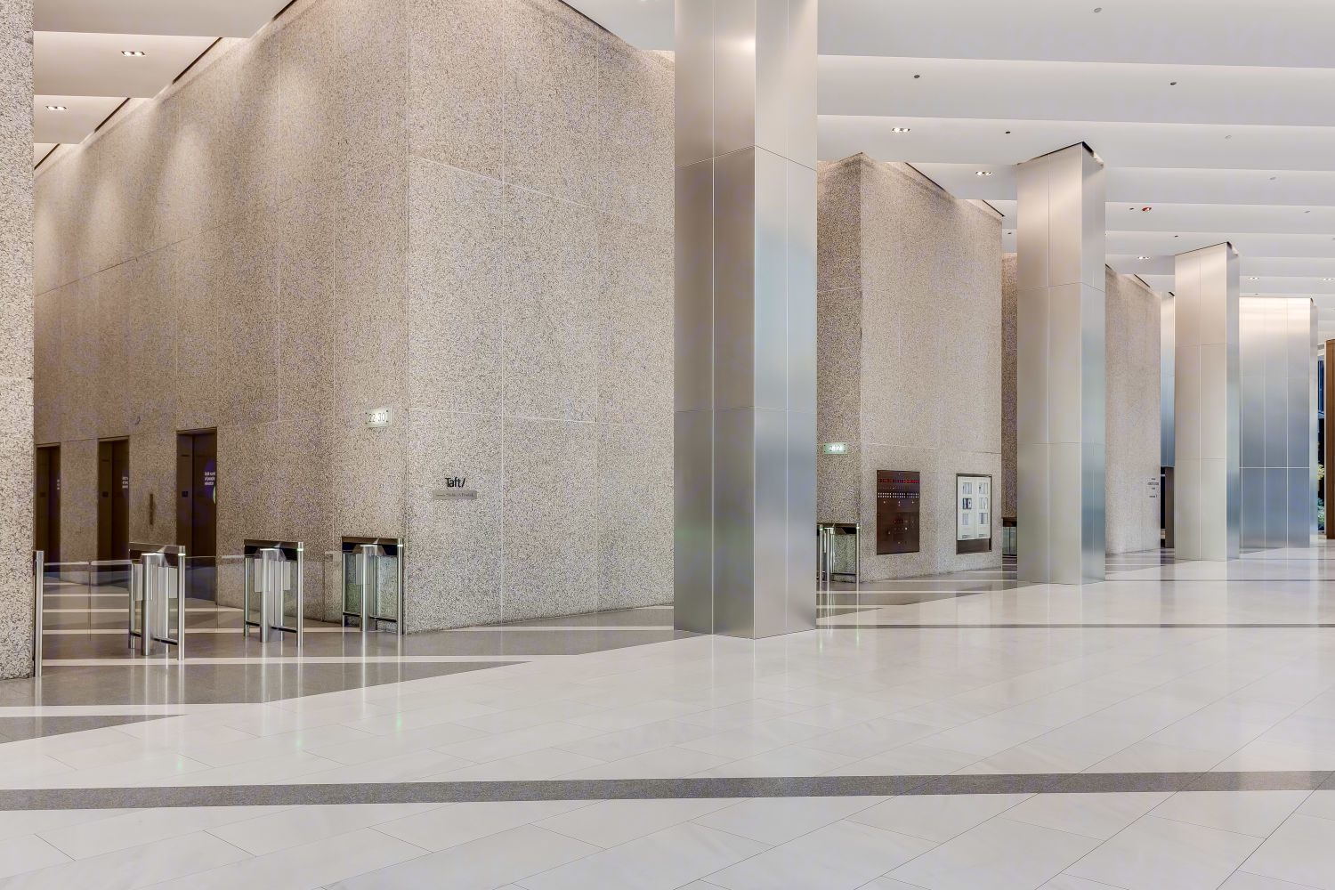 One Illinois Center - 111 East Wacker Drive, Chicago, IL Commercial ...
