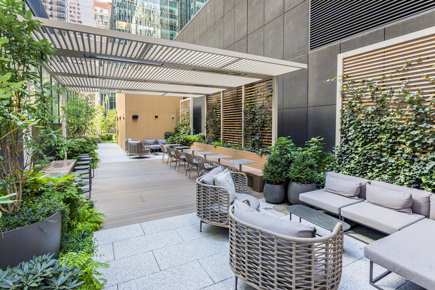 590 Madison Avenue, New York, NY Commercial Space for Rent | VTS
