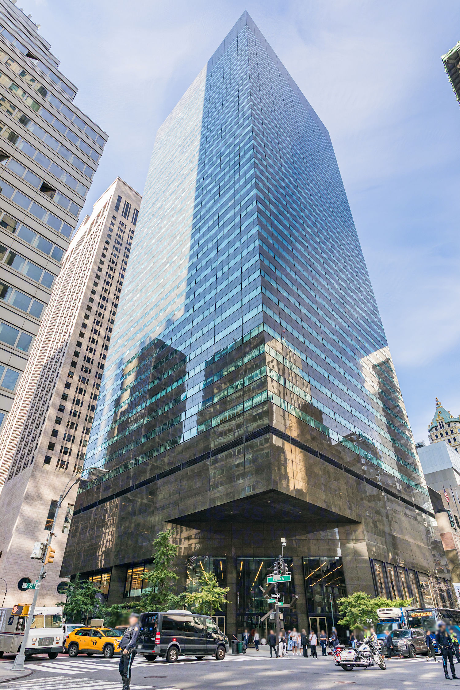 590 Madison Avenue, New York, NY Commercial Space for Rent | VTS