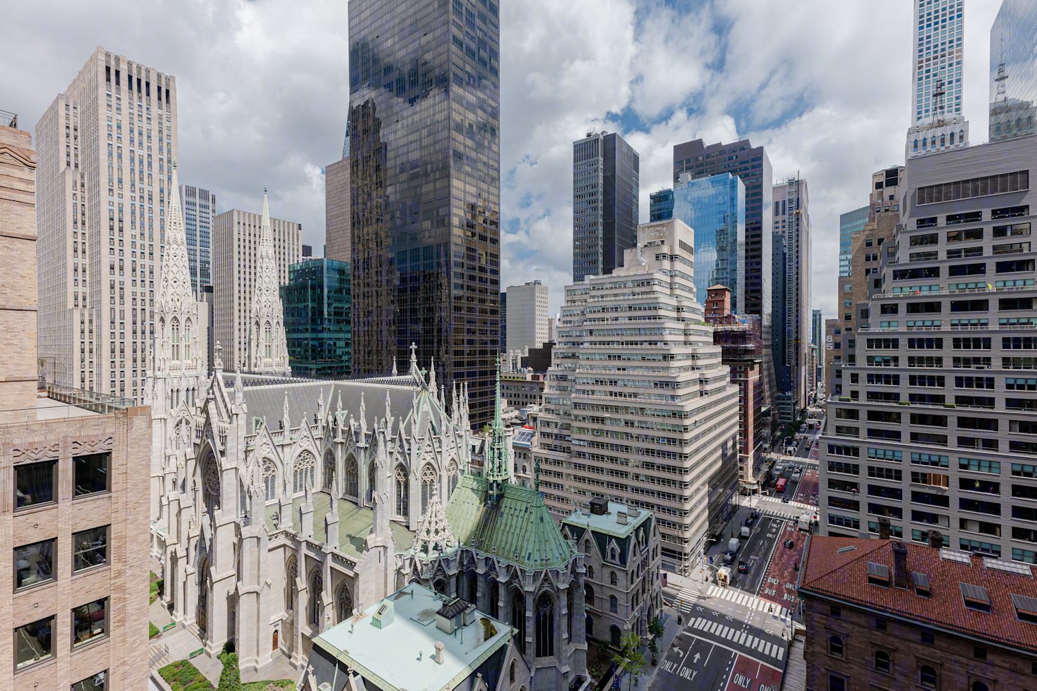 437 Madison Avenue, New York, NY Commercial Space for Rent | VTS