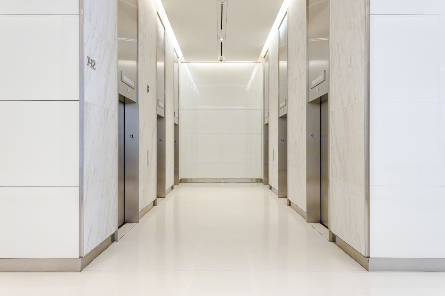 222 Broadway, New York, NY Commercial Space for Rent | VTS