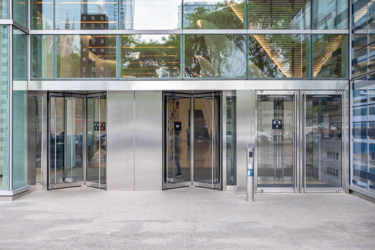 RBC Center - 155 Wellington Street, Toronto, ON Commercial Space for ...