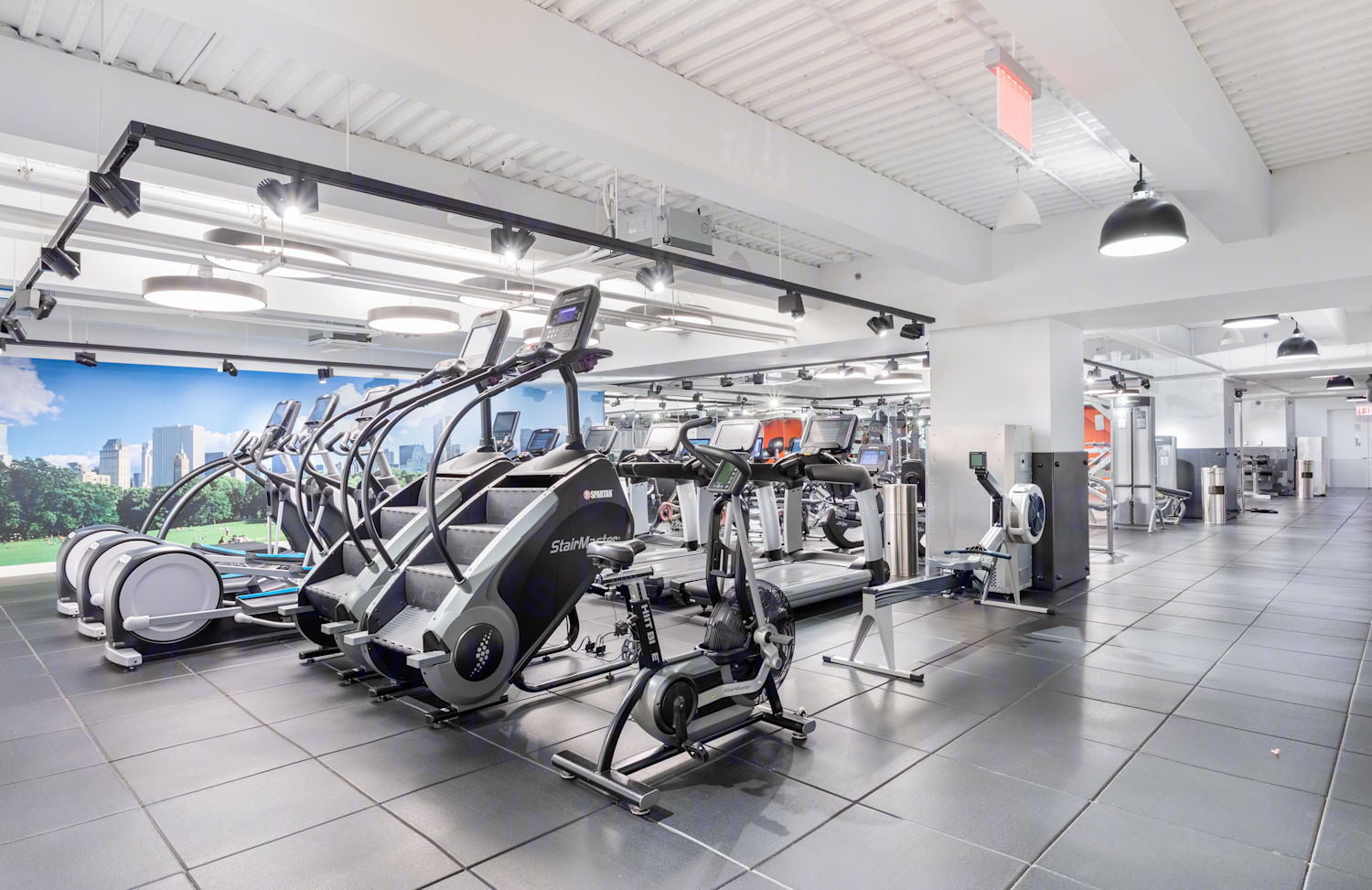 590 Madison Avenue, New York, NY Commercial Space for Rent | VTS