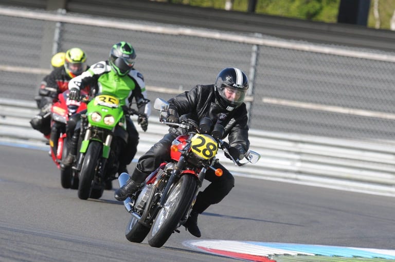 Ervaar de baan zelf!