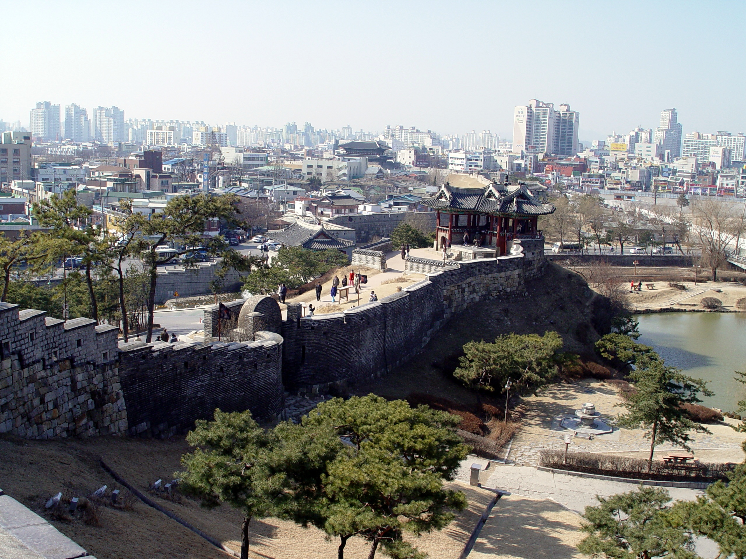 Local guides for Korea (South), Suwon tours - Tubudd