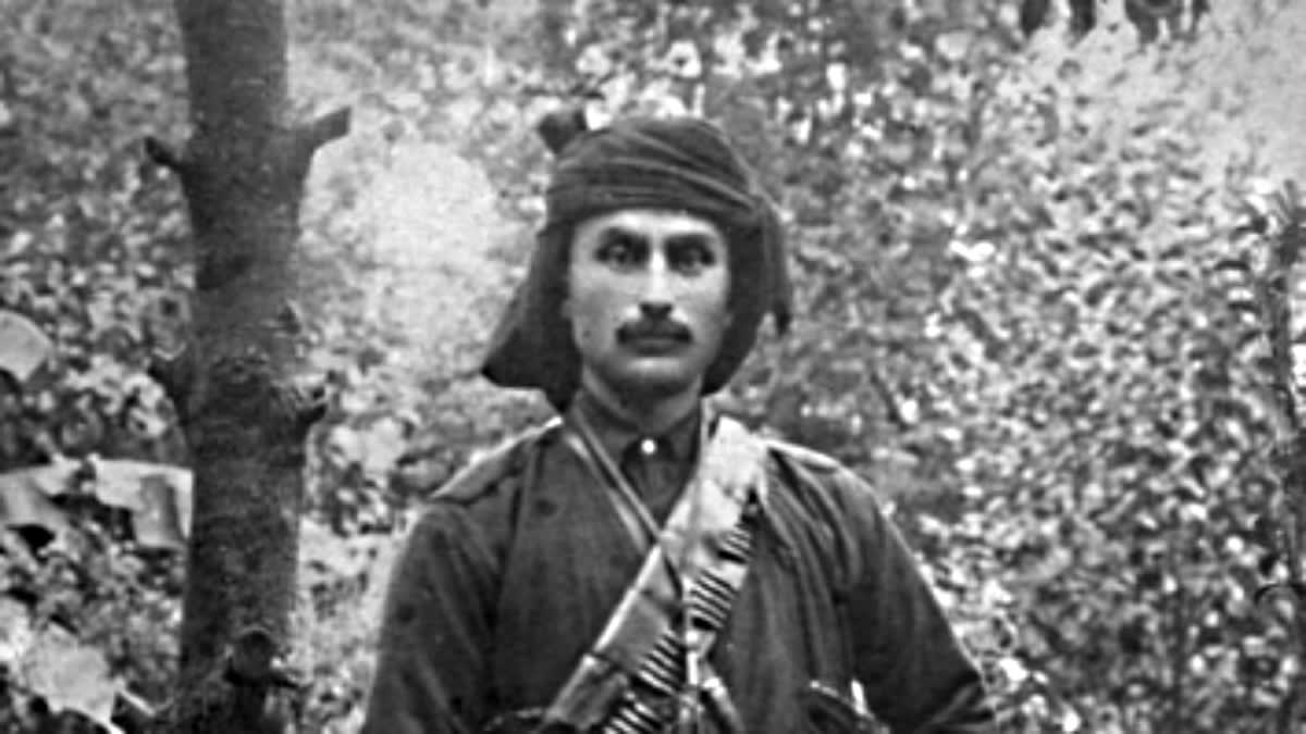 Topal Osman Ağa’nın İade-i İtibarı Üzerine | Türkçe Tarih