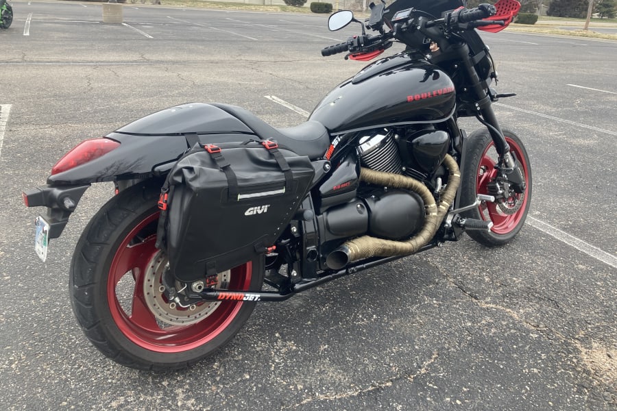 2019 Suzuki Boulevard M90 Motorcycle Rental in Wichita, KS m-95n5n3e