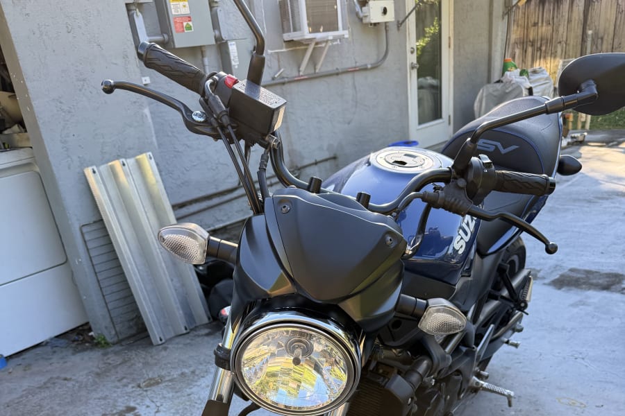 2023 Suzuki SV650 Motorcycle Rental in Davie, FL m-erw6dw9