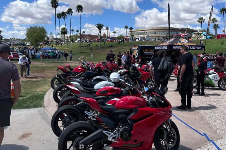 2016 Ducati 959 Panigale Motorcycle Rental in TEMPE, AZ m-9krqxke