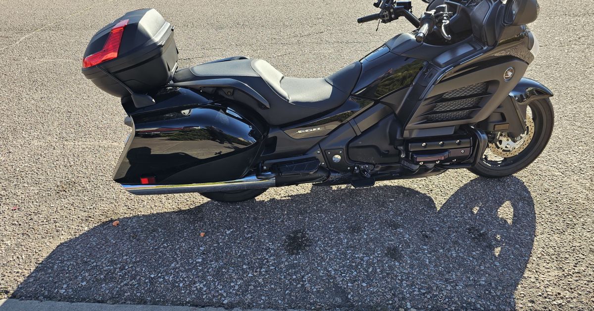 2013 Honda Gold Wing F6B Motorcycle Rental in Colorado Springs, CO m ...