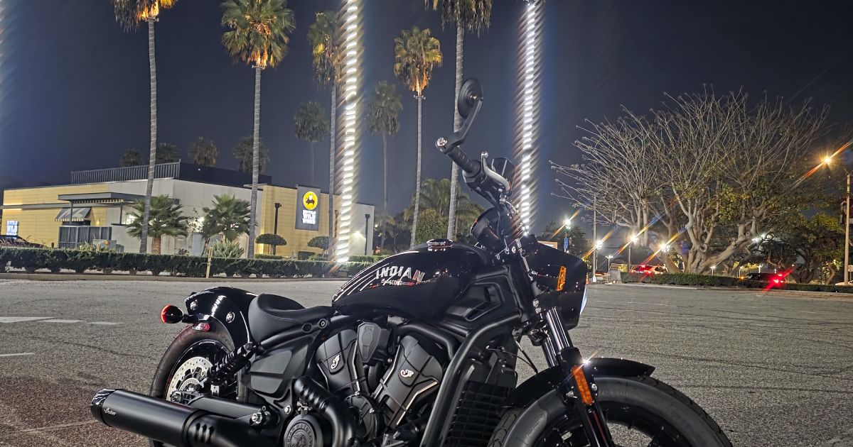 2025 Indian Scout Bobber Motorcycle Rental in Los Angeles, CA m-94dwqy9