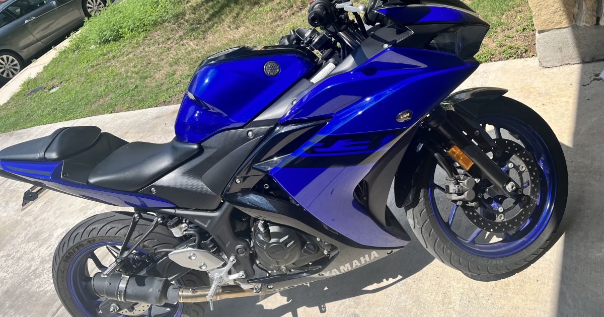 2018 Yamaha YZF-R3 Motorcycle Rental in San Antonio, TX m-947pwne