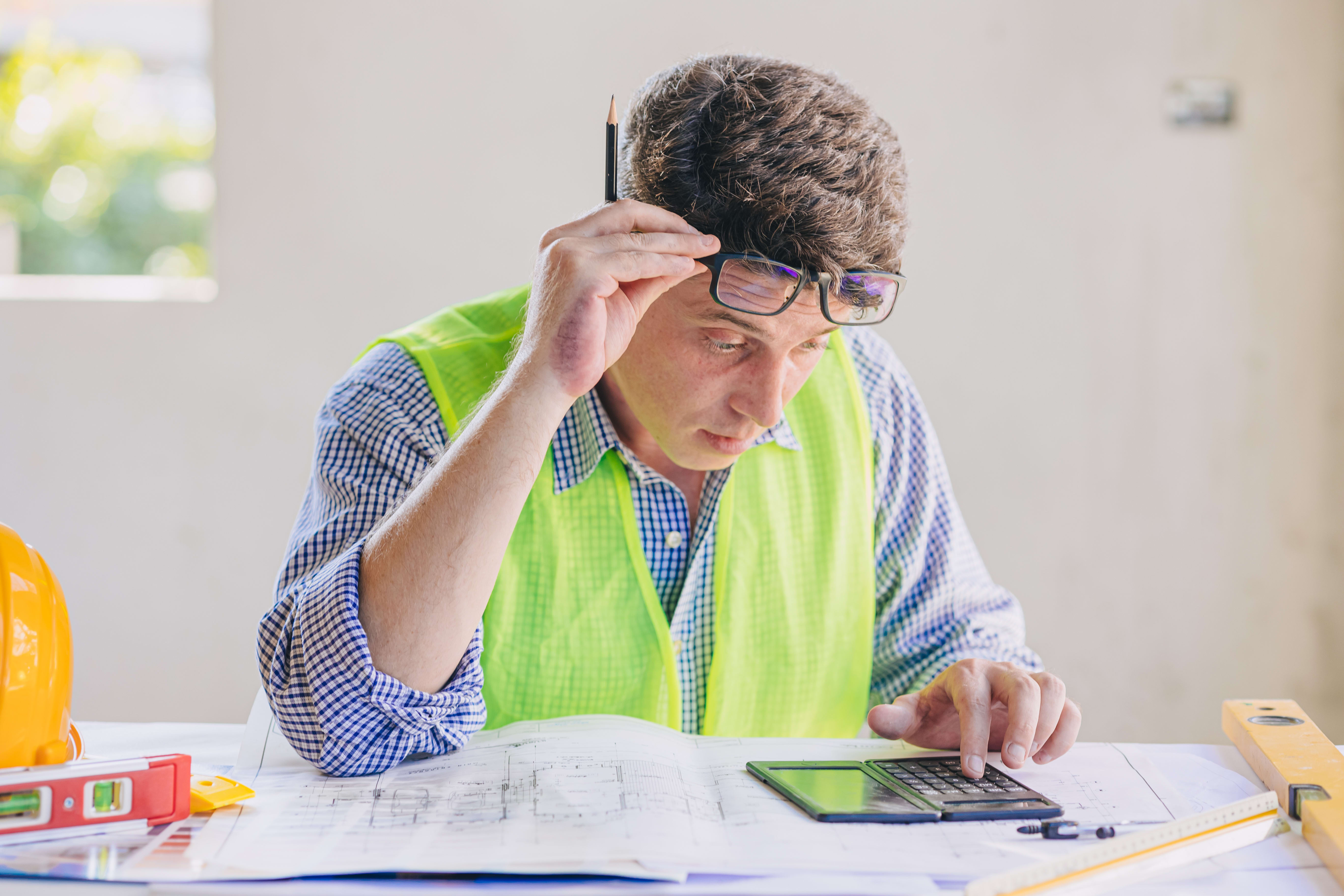 AutoCAD: When Plotting a PDF “Error saving PDF file PDF File is open or uneditable”