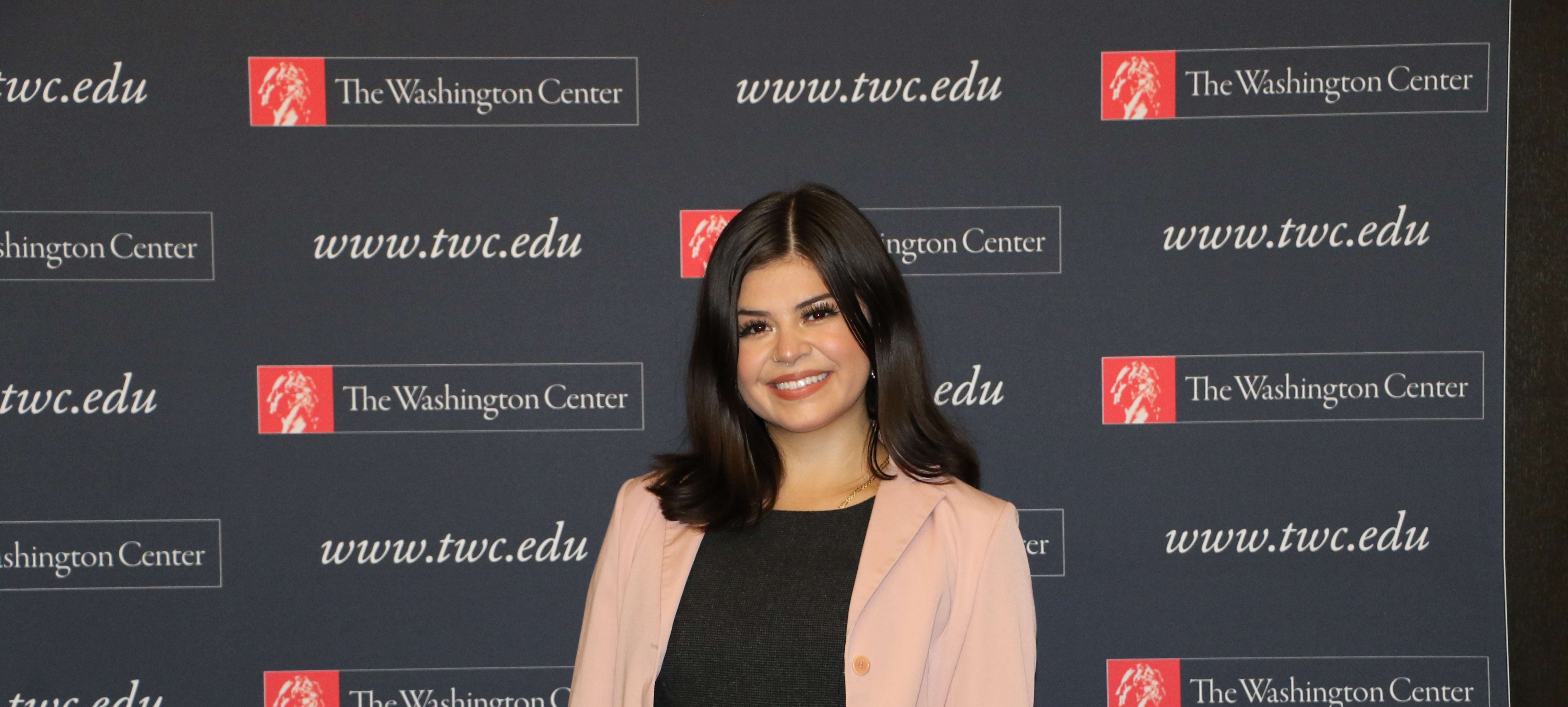 Jessica Vargas Gains Legal Experience and Builds Alumni Connections in D.C.