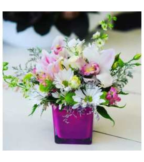 Same-Day Flower Delivery Kingston ON | Local Kingston Florist