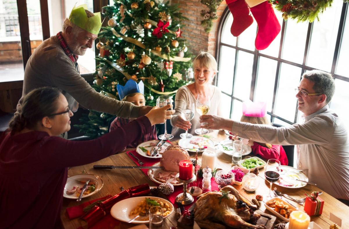 Great Ideas For Saving Money This Christmas | Unity