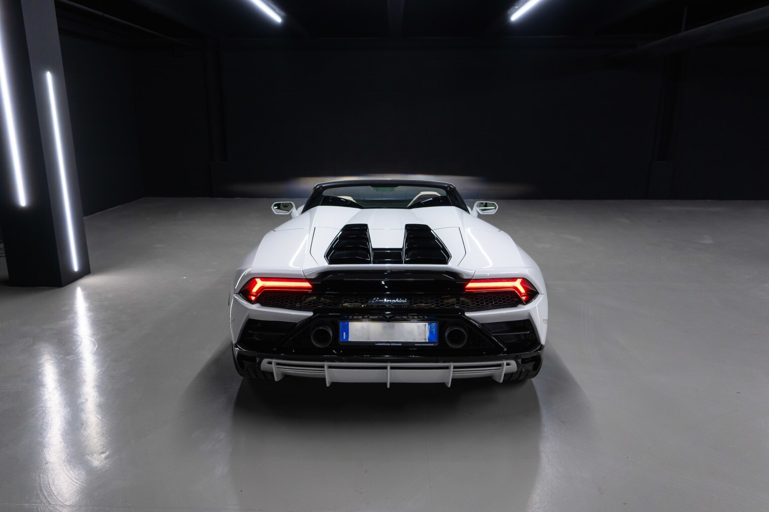 Rent Lamborghini Huracán Evo Spider in Europe – Book Now at Billionrent