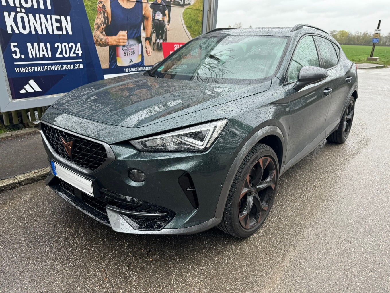 Rent Cupra Formentor VZ5 in London – Discover Unleashed Power and Style
