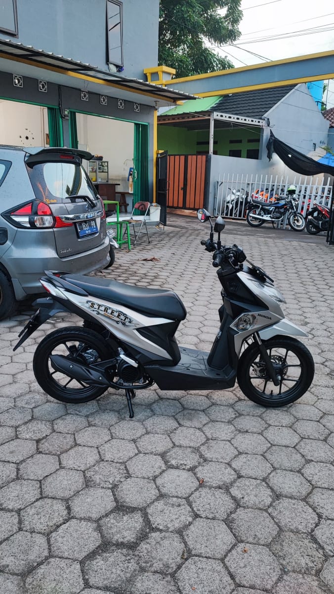 Jual Beli Motor Bekas dengan Harga Terbaik di Indonesia
