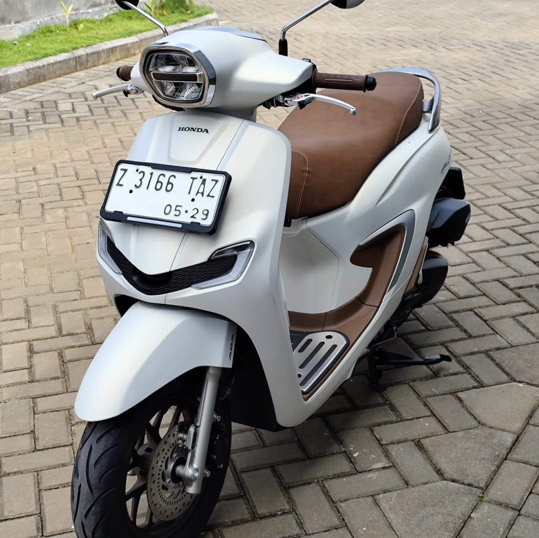 Jual Motor Bekas STYLO 160 2024 Kab. Garut