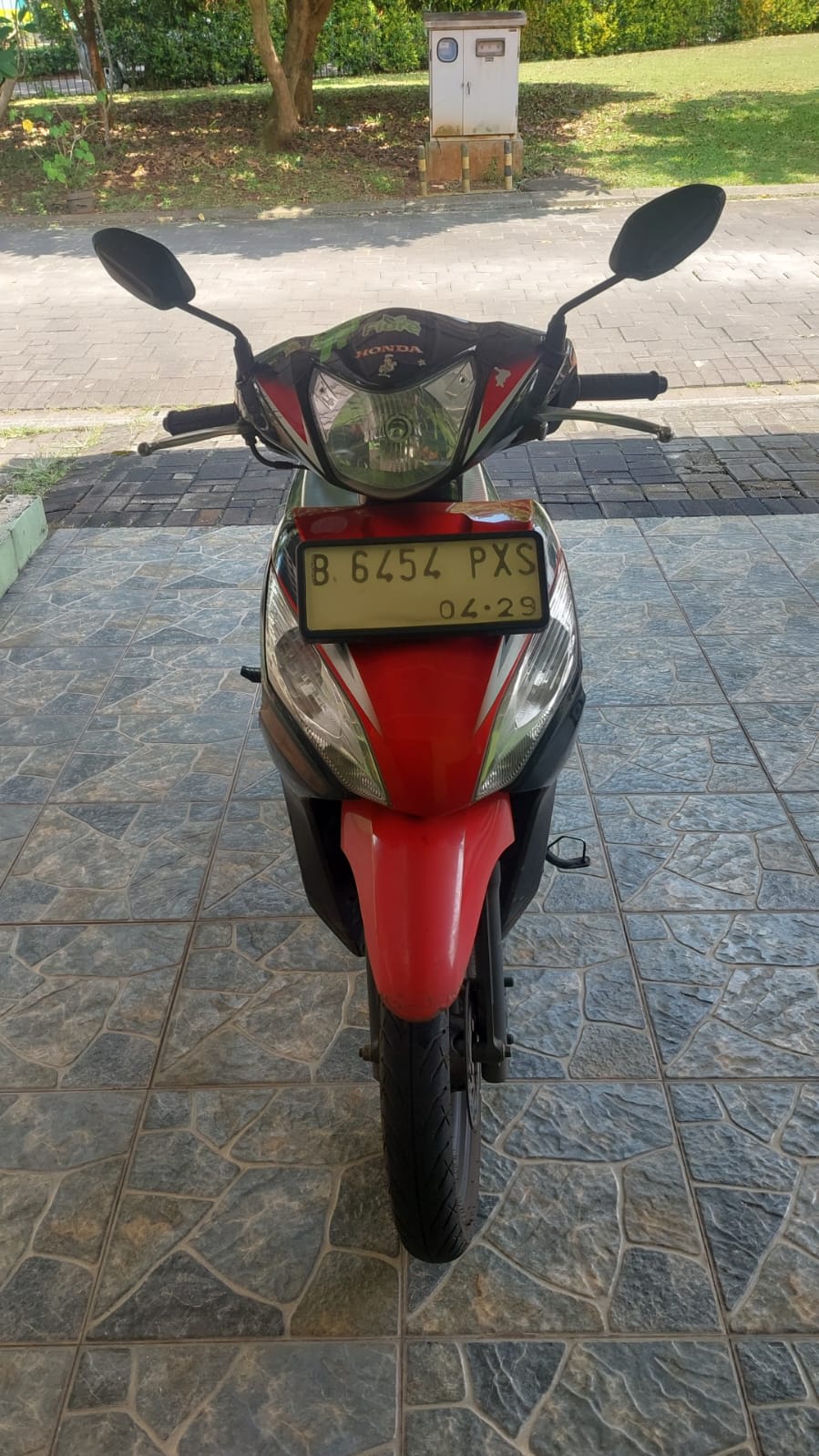 Jual Motor Bekas SPACY HELM IN 2016 Kab. Tangerang