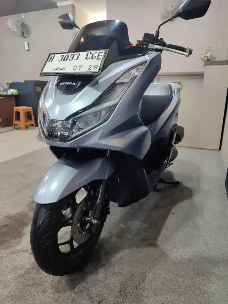 Jual HONDA NEW PCX 160 2024 15.000 Km Semarang | Harga & Cicilan