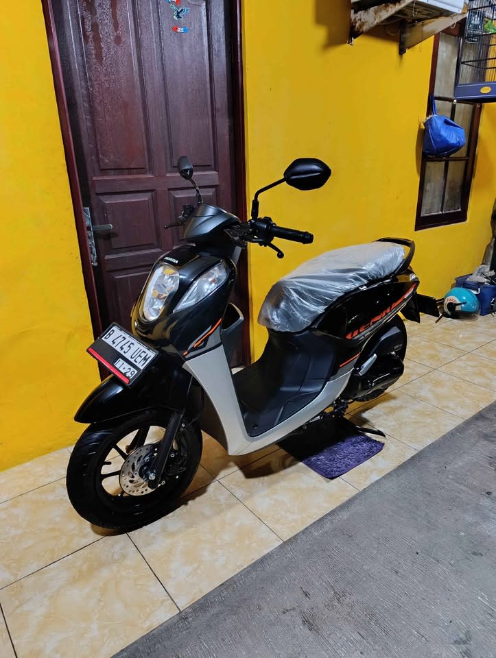 Jual Honda GENIO bekas 2024 500 Km Jakarta Pusat | Harga & Cicilan