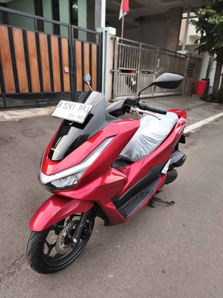 Jual Honda NEW PCX 160 bekas 2025 500 Km Jakarta Pusat | Harga & Cicilan