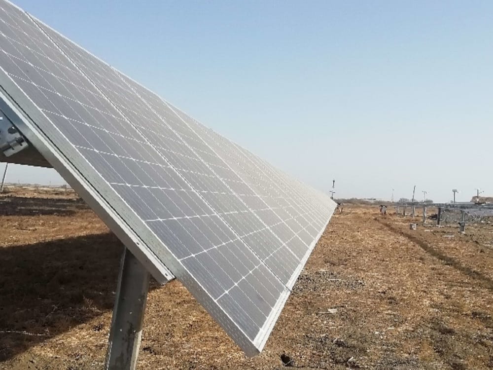 Off-grid Solar PV System Design for Residential & Commercial Purposes ...