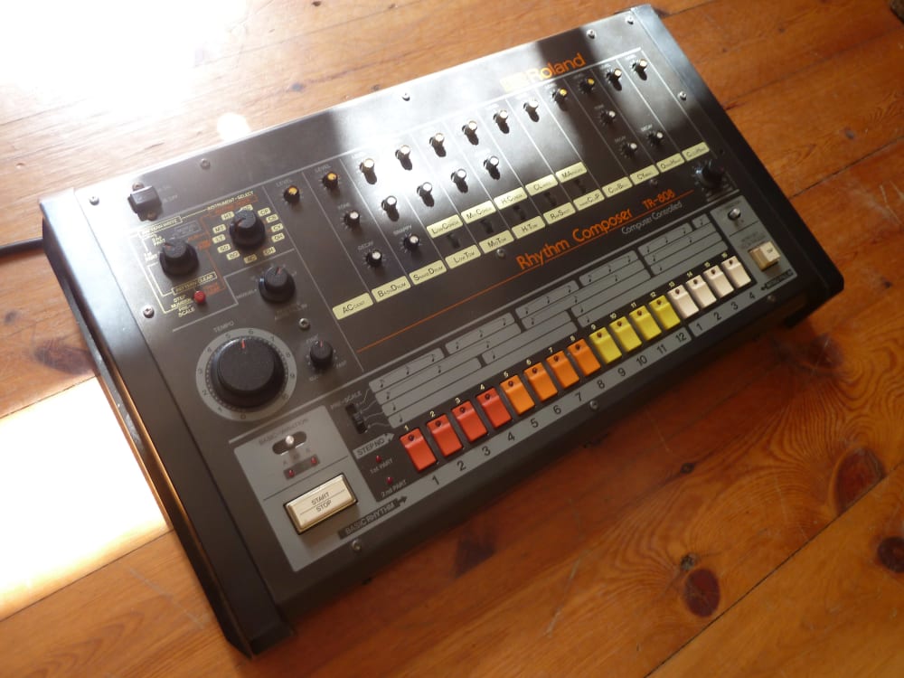 One Roland TR-808 drums pattern for your song | Upwork